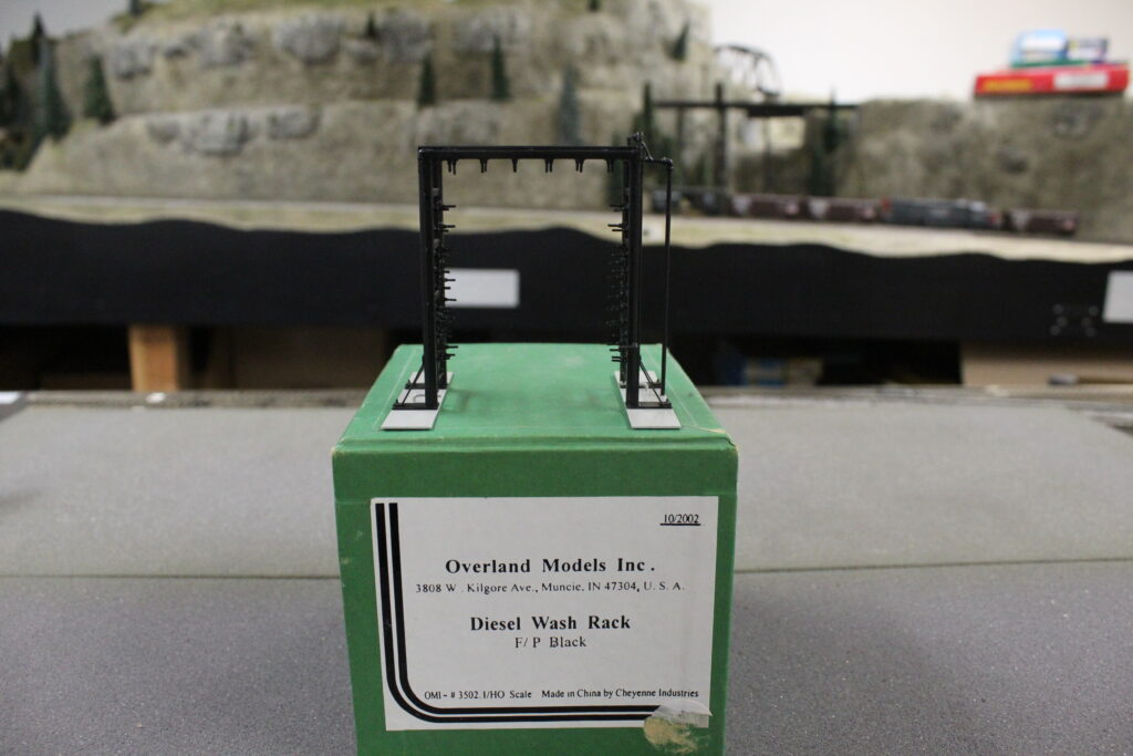 Overland Models 3502.1 Diesel Wash Rack HO scale – Beckley Family Trains