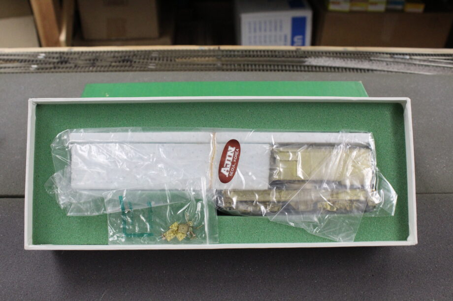 Overland Models Union Pacific MOW Train Set HO scale – Beckley Family ...
